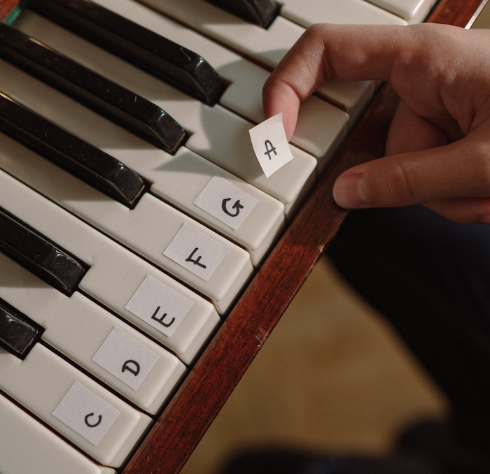 Piano Keys With Letters? - Should I Label The Keys on my Piano?